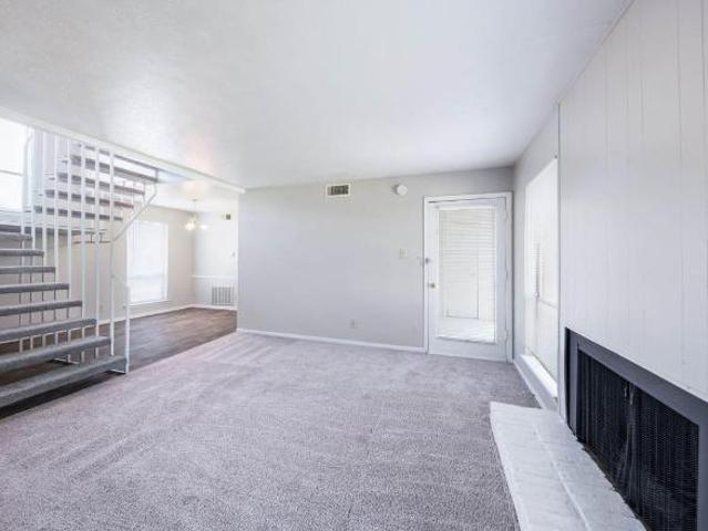 Studio, 1 bath, Apartment 1700 Sotogrande Boulevard