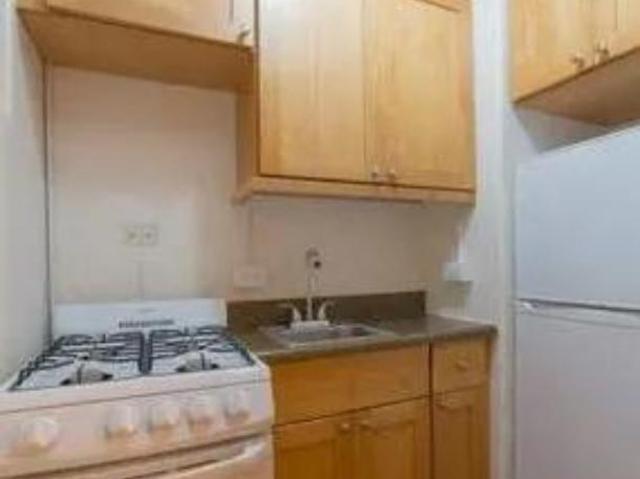 Studio, 1 bath, Apartment 1720 Ala Moana Blvd