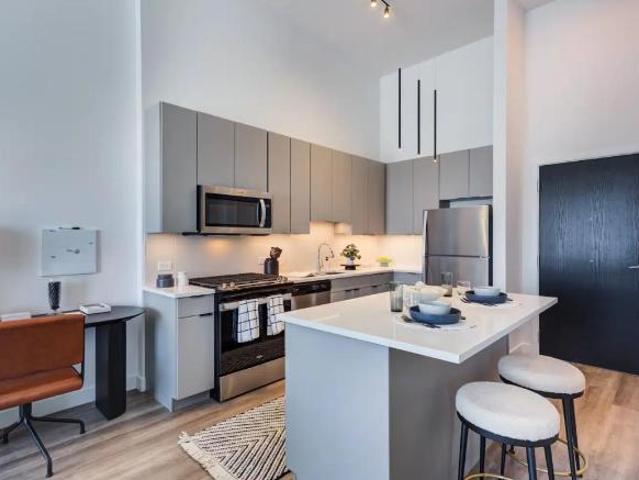 Studio, 1 bath, Apartment 2132 City Gate Ln
