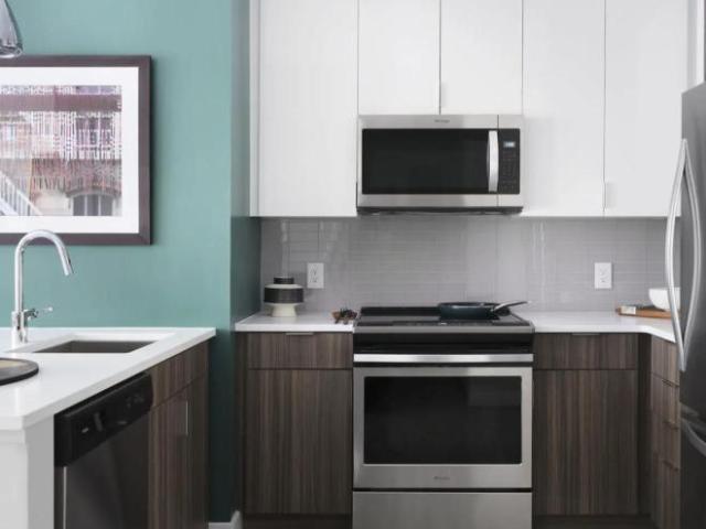 Studio, 1 bath, Apartment 21 Quarry Lane