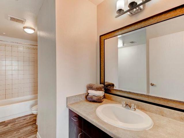 Studio, 1 bath, Apartment 2222 Uptown Loop Rd NE