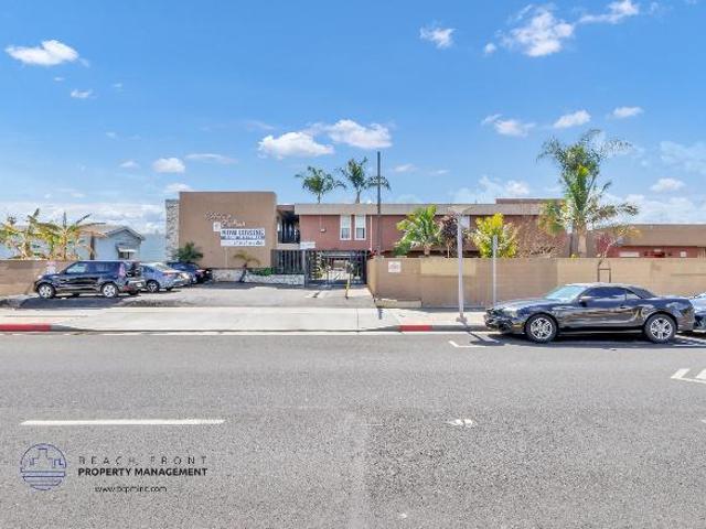 Studio, 1 bath, Apartment 228 W Carson St