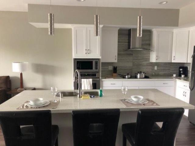 Studio, 1 bath, Apartment 2420 Cardinal Dr