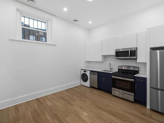 Studio, 1 bath, Apartment 244 Weybosset Street