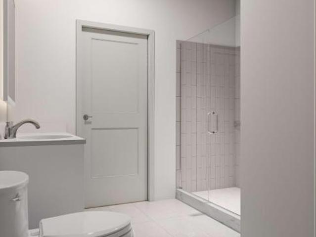 Studio, 1 bath, Apartment 255 W Bland St