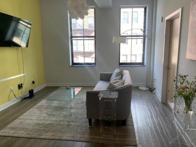 Studio, 1 bath, Apartment 259 Weybosset Street