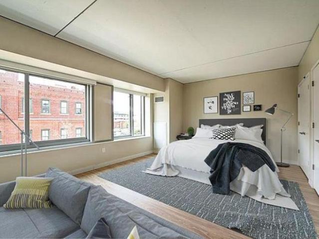 Studio, 1 bath, Apartment 270 Third Street