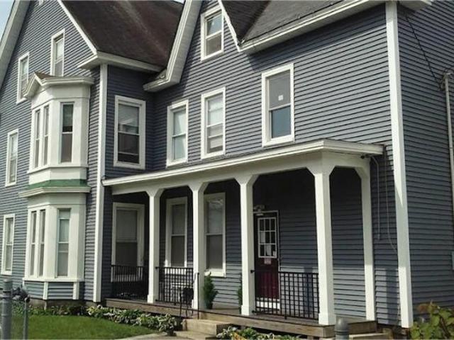 Studio, 1 bath, Apartment 326 Amherst Street