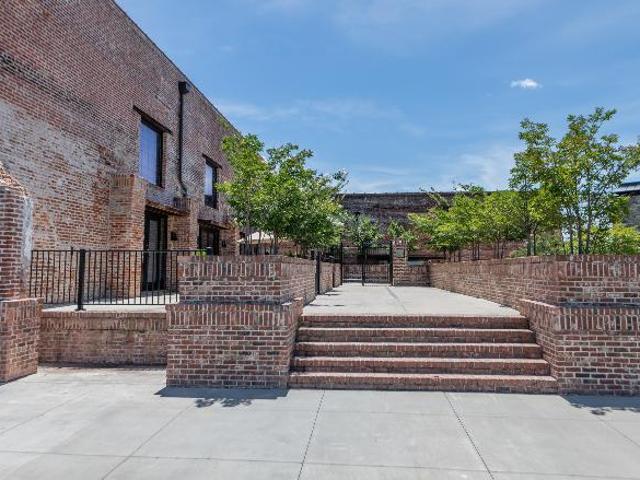 Studio, 1 bath, Apartment 340 6th Street