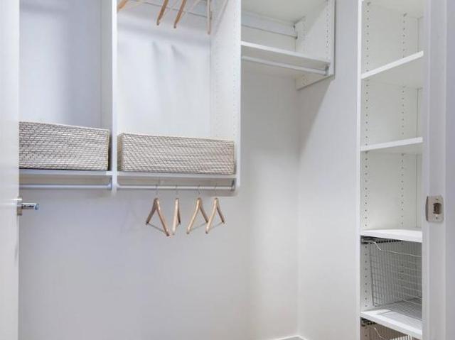 Studio, 1 bath, Apartment 345 Harrison Avenue