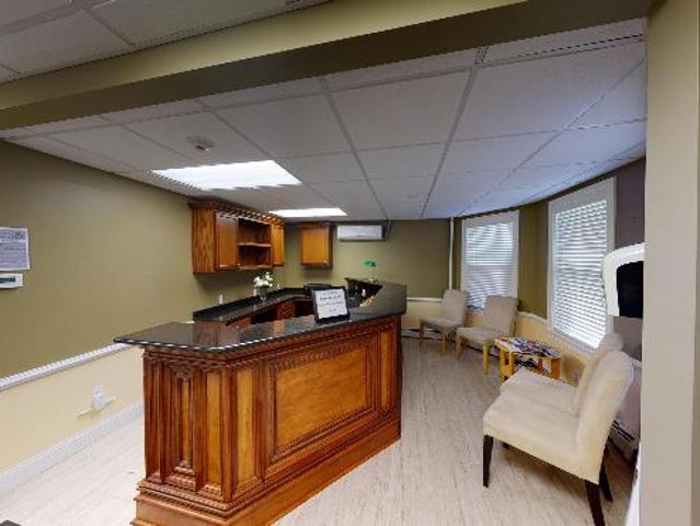 Studio, 1 bath, Apartment 34 Rolfe Square