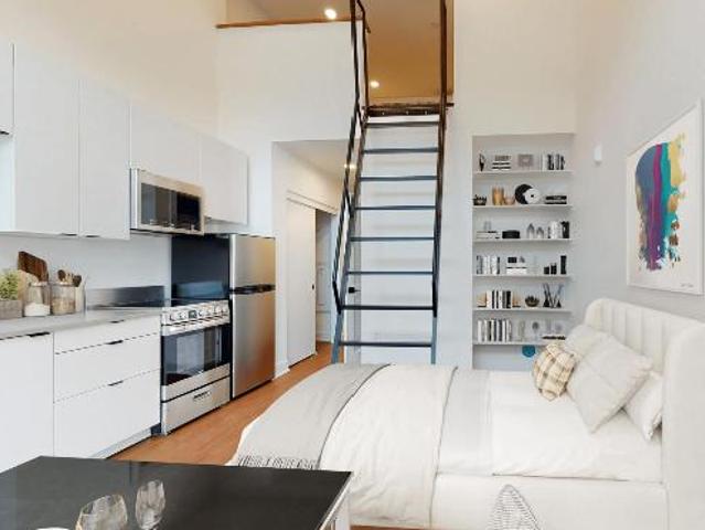 Studio, 1 bath, Apartment 3890 West Colfax Avenue