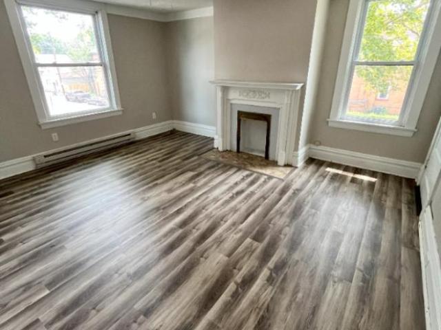 Studio, 1 bath, Condo 1403 5th Ave
