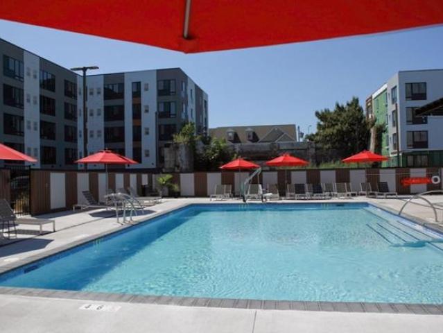 Studio, 1 bath, Condo 1410 N 31st St
