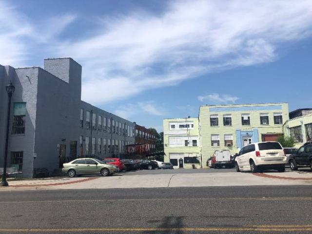 Studio, 1 bath, Condo 1415 Kemper Str