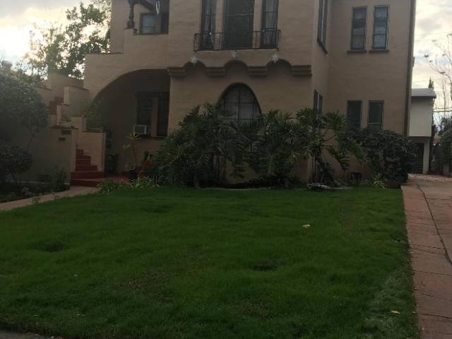 Studio, 1 bath, Condo 1431 5 N Allen Ave