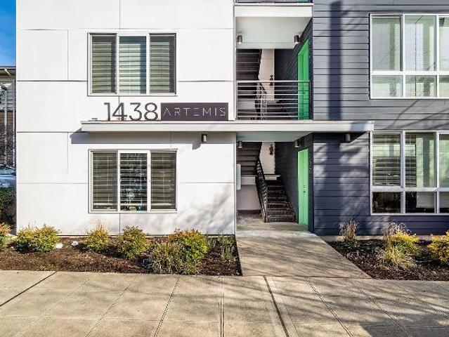 Studio, 1 bath, Condo 1436 NW 60th Street