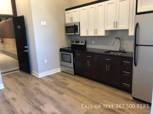 Studio, 1 bath, Condo 1501 S 17th
