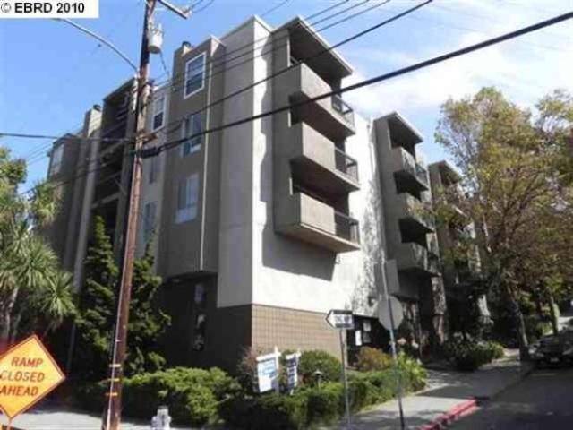 Studio, 1 bath, Condo 150 Pearl St