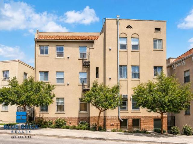 Studio, 1 bath, Condo 1527 4th St