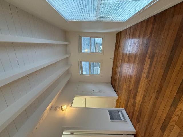 Studio, 1 bath, Condo 1536 Great Hwy