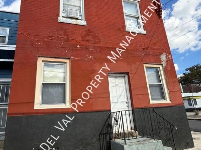 Studio, 1 bath, Condo 1539 Adams Avenue