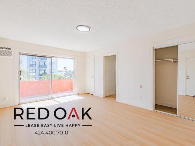 Studio, 1 bath, Condo 1540 Wilton Pl