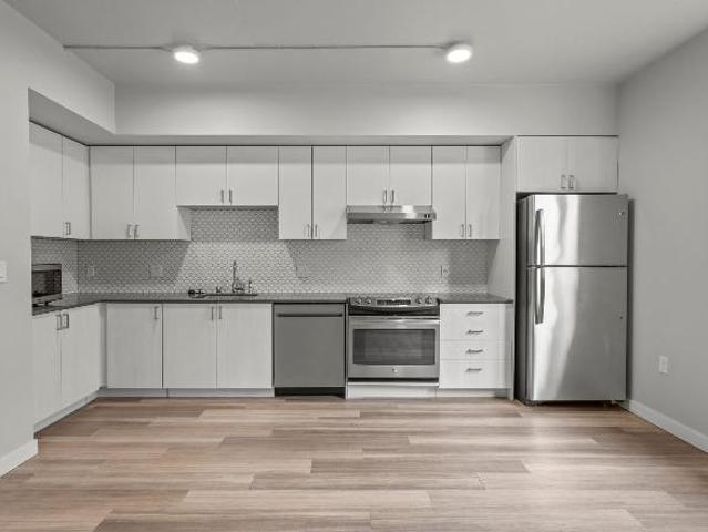Studio, 1 bath, Condo 1600 Dexter Ave N