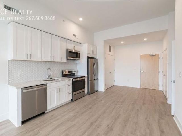 Studio, 1 bath, Condo 1622 Point Breeze Avenue