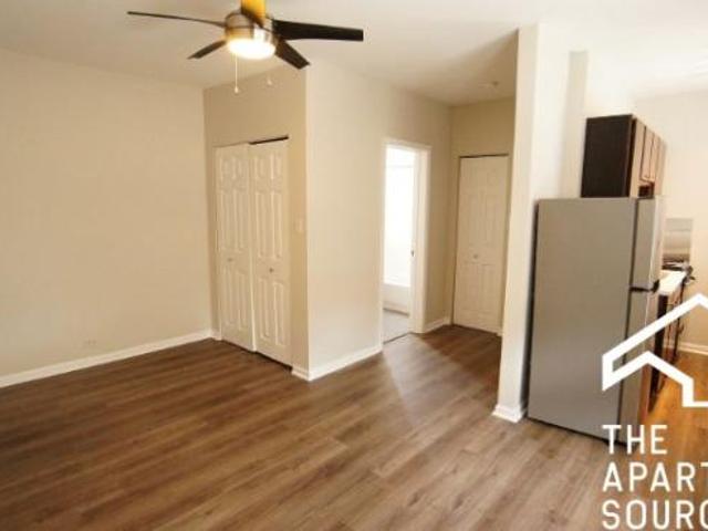 Studio, 1 bath, Condo 1630 N Humboldt Blvd