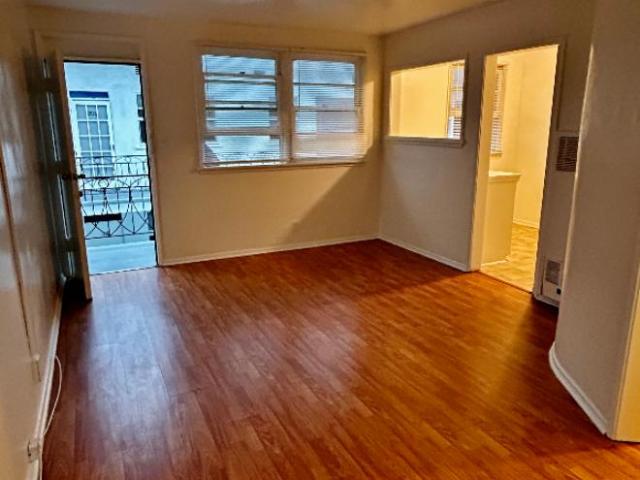 Studio, 1 bath, Condo 1737 Sycamore