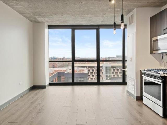 Studio, 1 bath, Condo 183 N Ada St