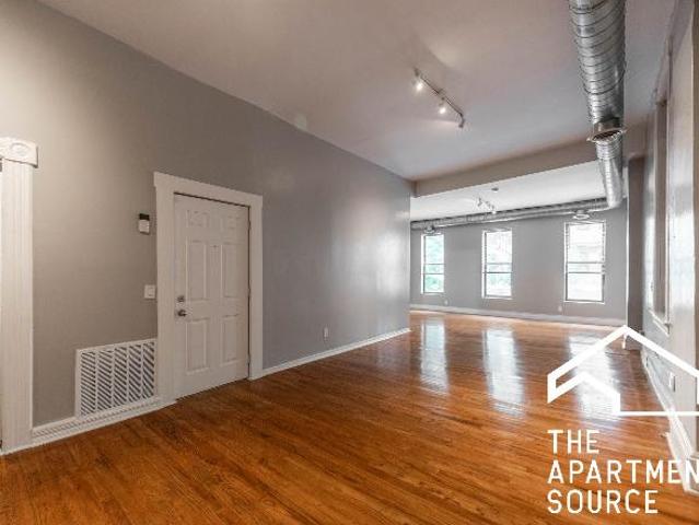 Studio, 1 bath, Condo 1877 North Milwaukee Ave