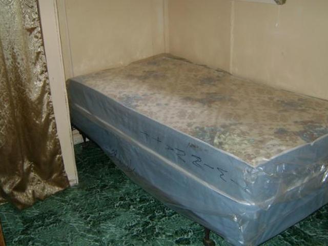 Studio, 1 bath, Condo 1943 Cotten Rd