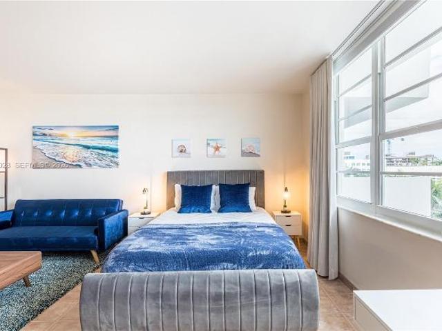 Studio, 1 bath, Condo 100 Lincoln R