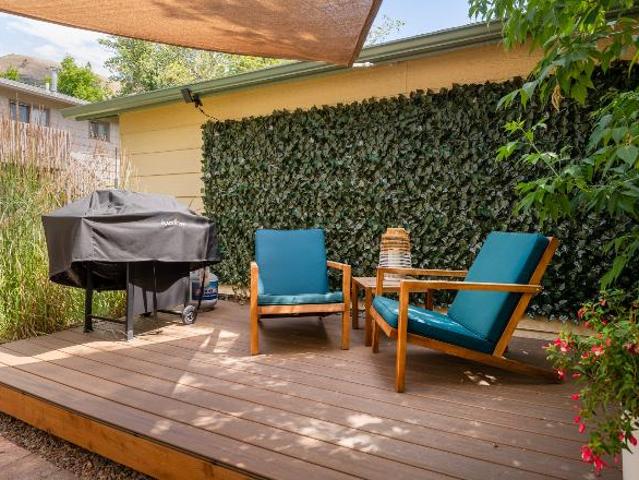 Studio, 1 bath, Condo 1017 Poplar St