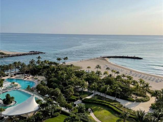 Studio, 1 bath, Condo 10275 Collins Ave