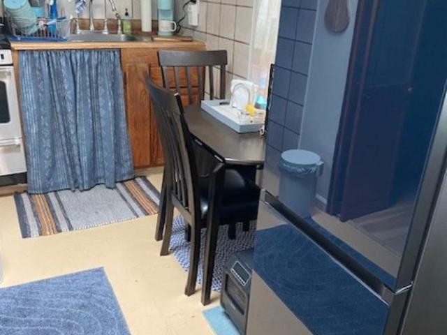 Studio, 1 bath, Condo 1034 S Myers St