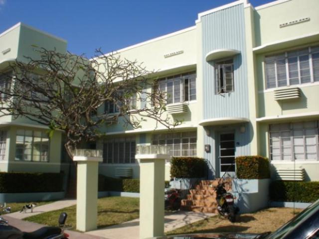Studio, 1 bath, Condo 1043 8 Street