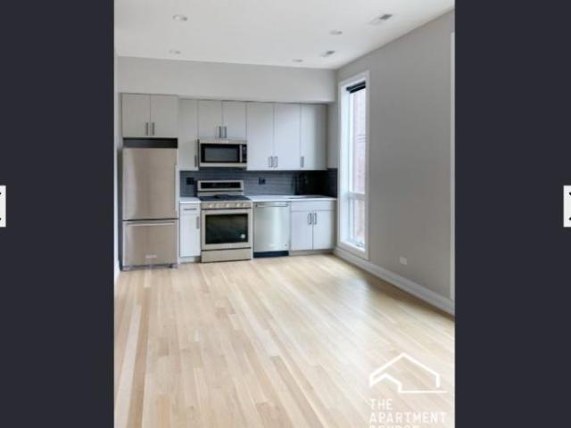 Studio, 1 bath, Condo 1052 West Cornelia Ave