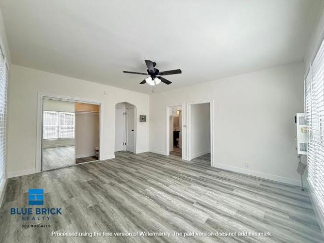 Studio, 1 bath, Condo 1056 S Normandie Ave