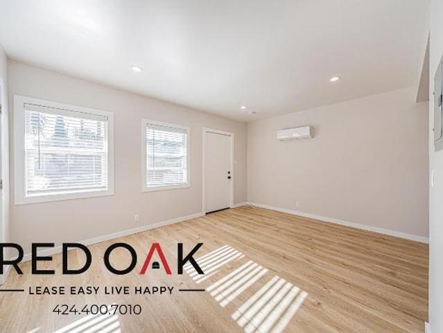 Studio, 1 bath, Condo 1060 N Ave 50