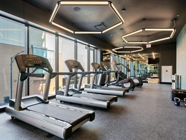 Studio, 1 bath, Condo 1079 W Van Buren St