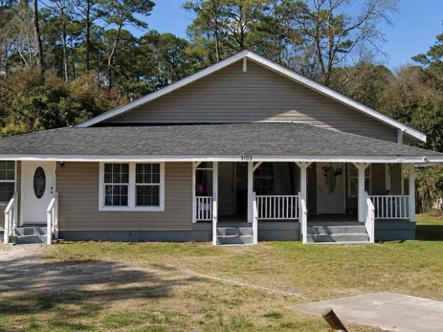 Studio, 1 bath, Condo 1103 Dunbar St