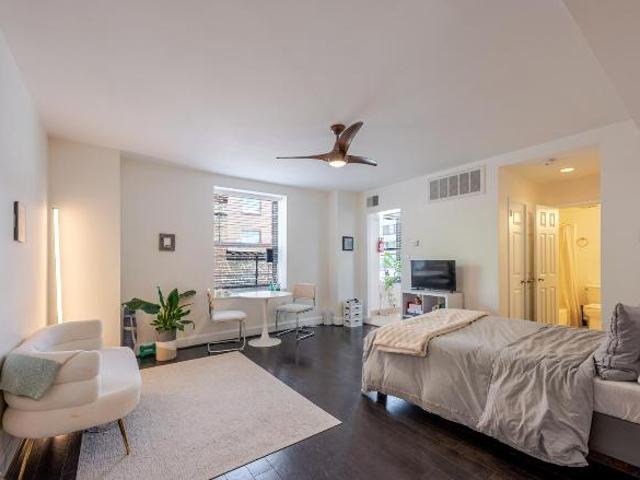 Studio, 1 bath, Condo 1115 12th St NW