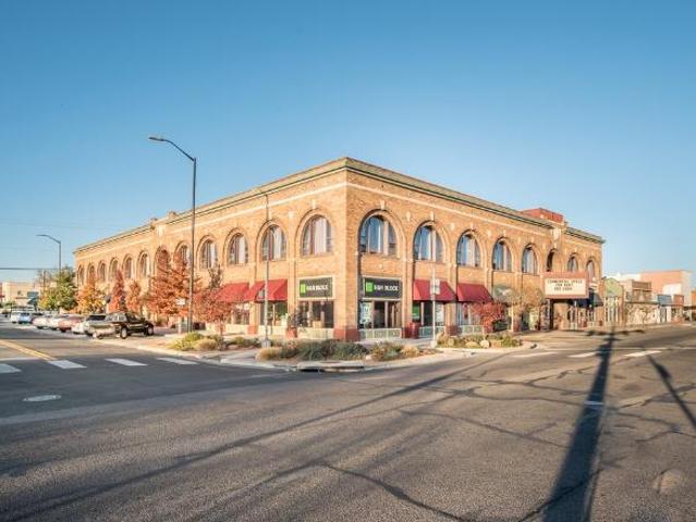 Studio, 1 bath, Condo 111 Broadway Ave