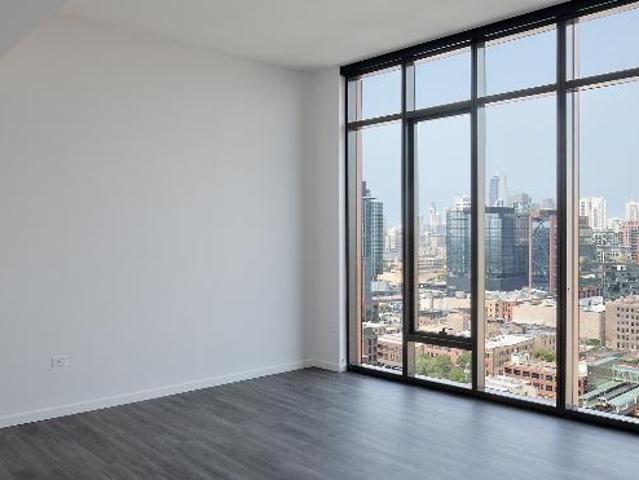 Studio, 1 bath, Condo 1120 W Randolph St