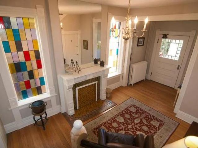 Studio, 1 bath, Condo 1129 Pearl St