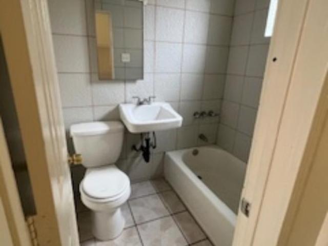 Studio, 1 bath, Condo 112 S Eucalyptus Ave Apt 1