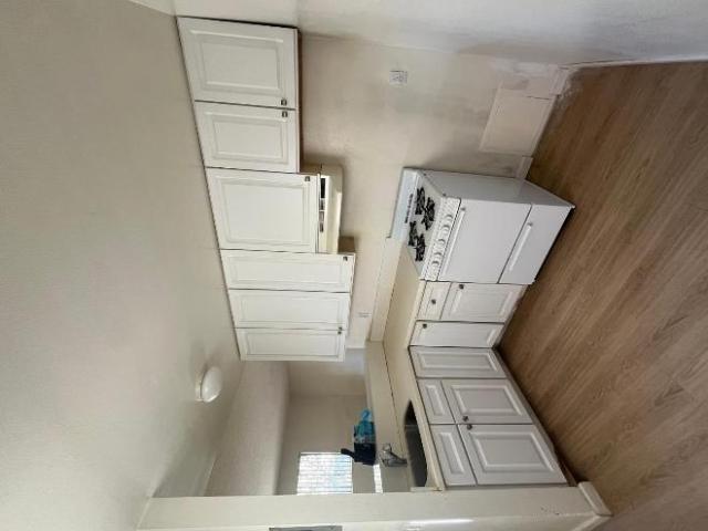 Studio, 1 bath, Condo 11438 Killion St